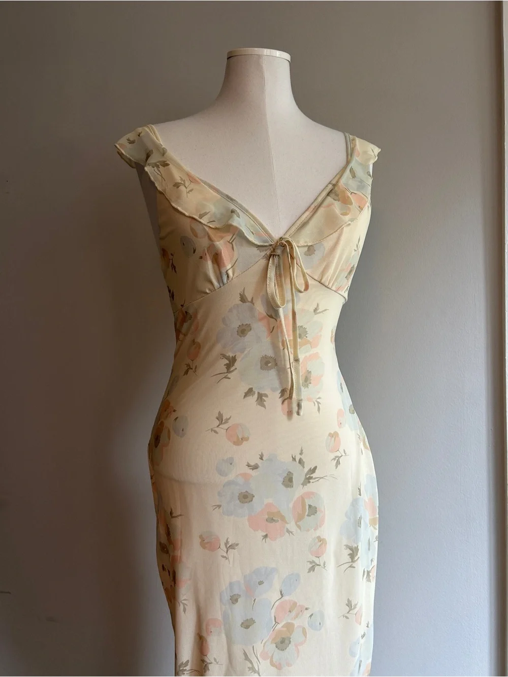 Dresses | Soft Yellow Floral Wedding Guest Dress | Poshmark